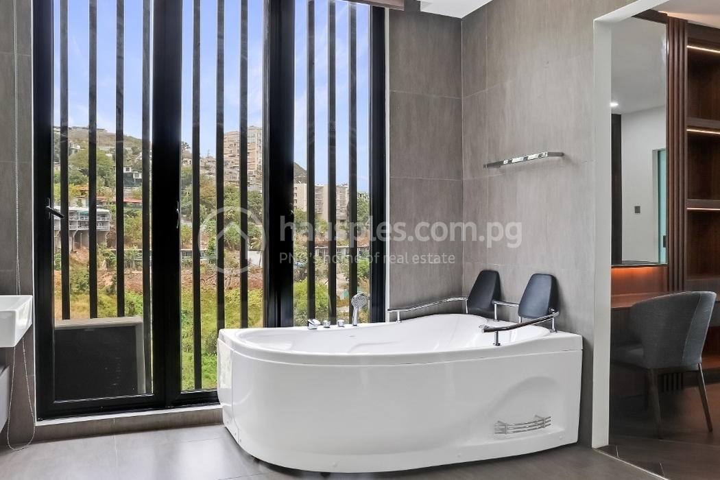 Ultra modern Pandora Ridge Apartments with sea views for rent ใน Town ...