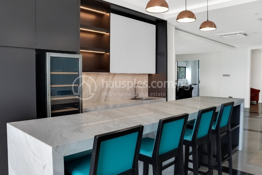 Ultra modern Pandora Ridge Apartments with sea views for rent ใน Town ...
